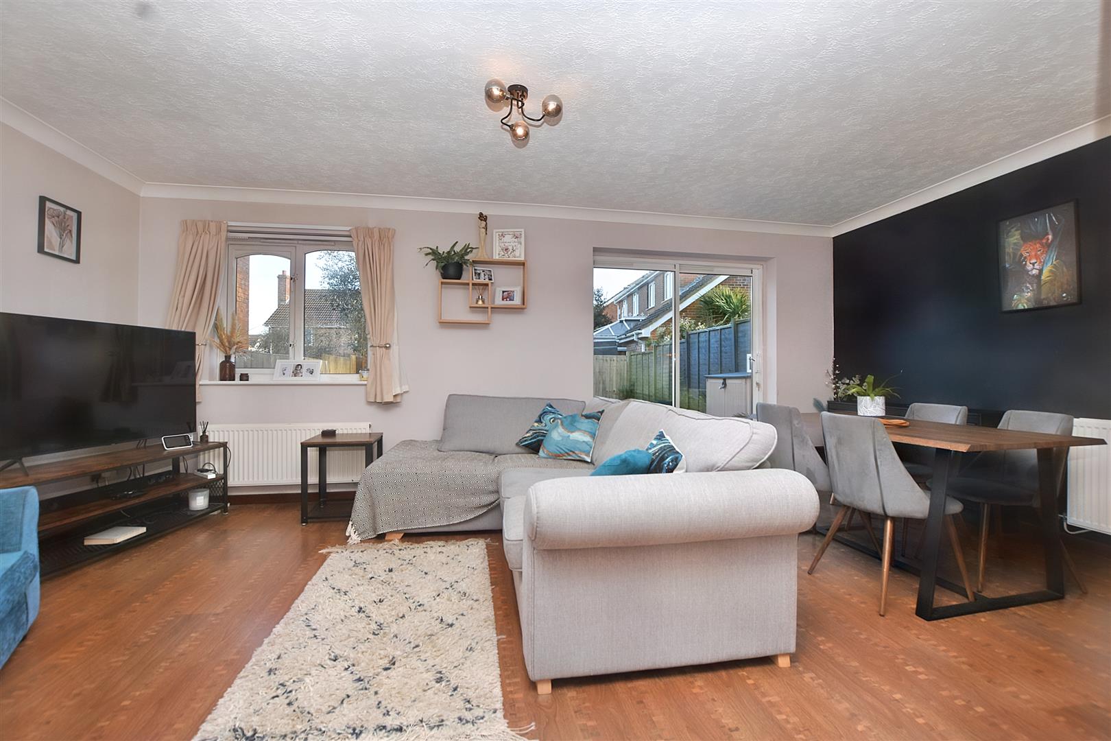 Property Details for Dutchells Way, Eastbourne - Town Property Estate ...